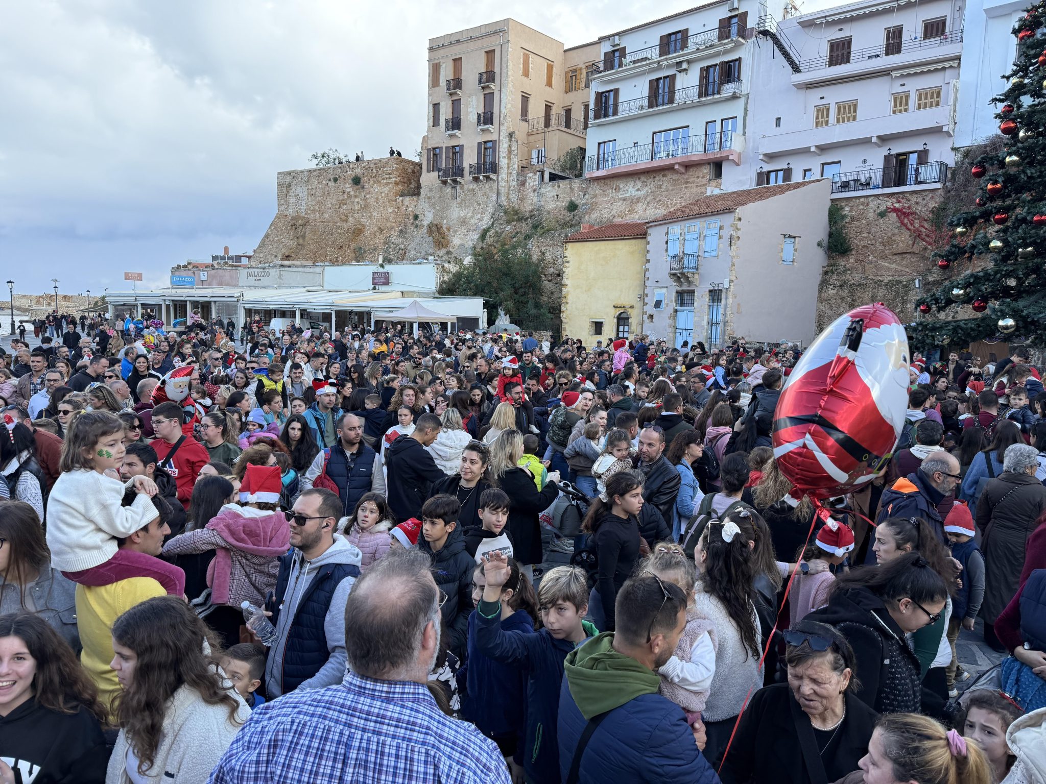 Santa Gang 2025: Mε τη βοήθεια της «συμμορίας» του Αϊ – Βασίλη σώθηκαν ...